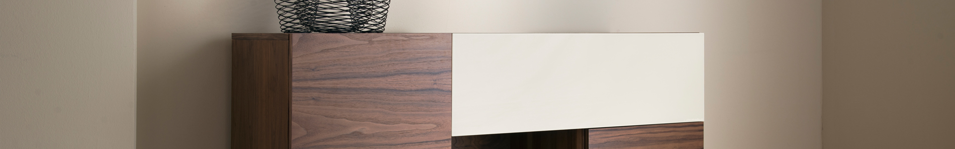 KOMÓD - RIO Design Áruház - A formát öltött szenvedély